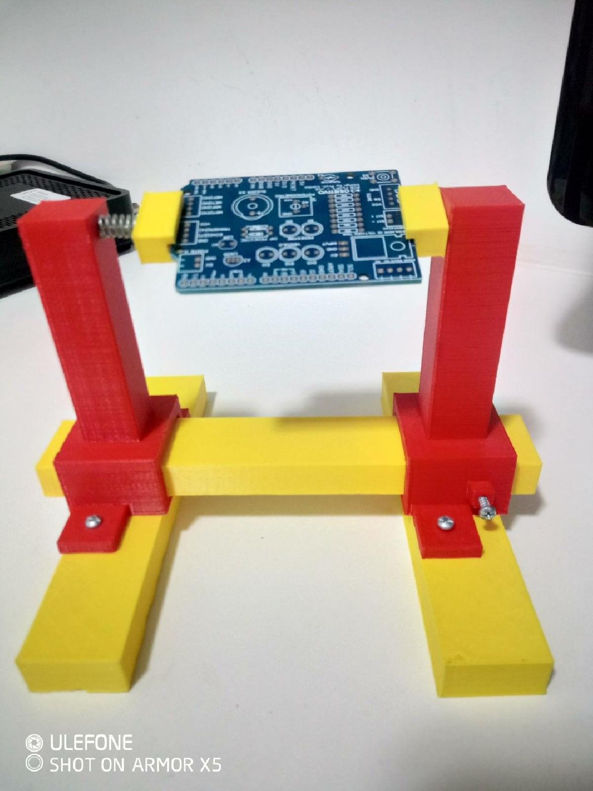 Imprimir STL VISE PCB SUPPORT Suporte para Placas de Circuito Impresso ...