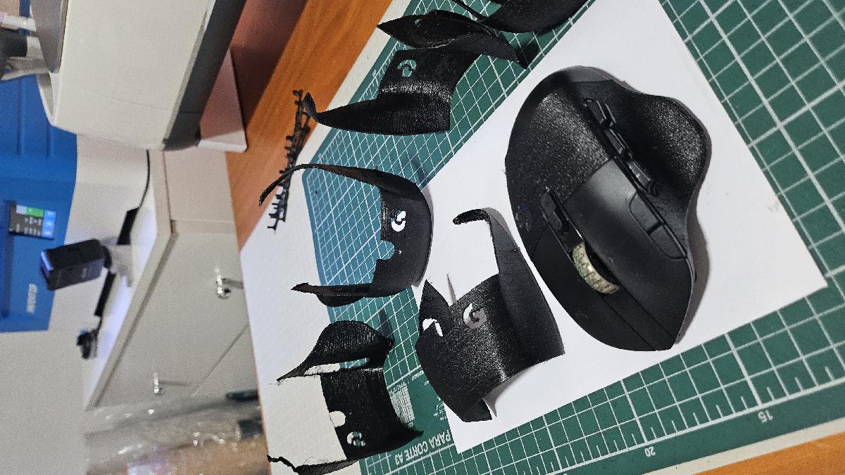 Imprimir STL Logitech G604 capa de borracha para empunhadura Modelo 3D - 6948558